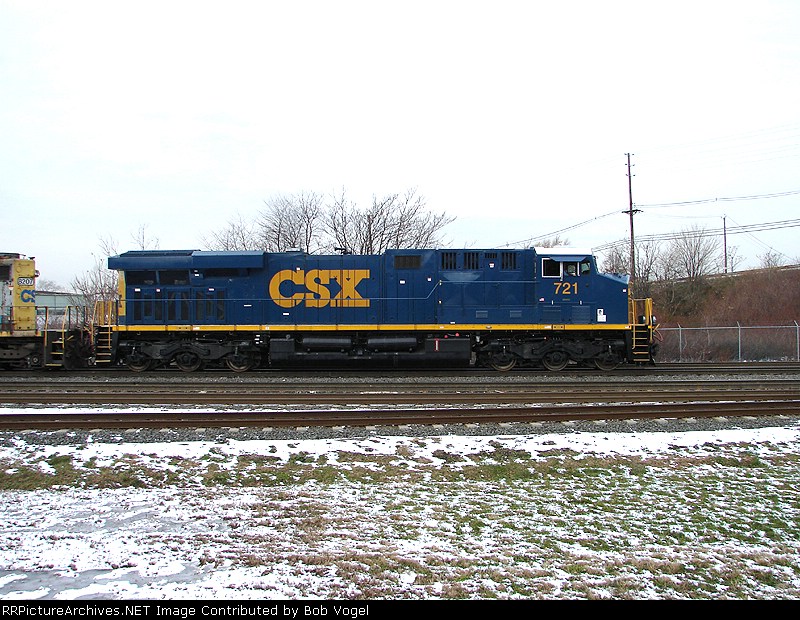 CSX 721